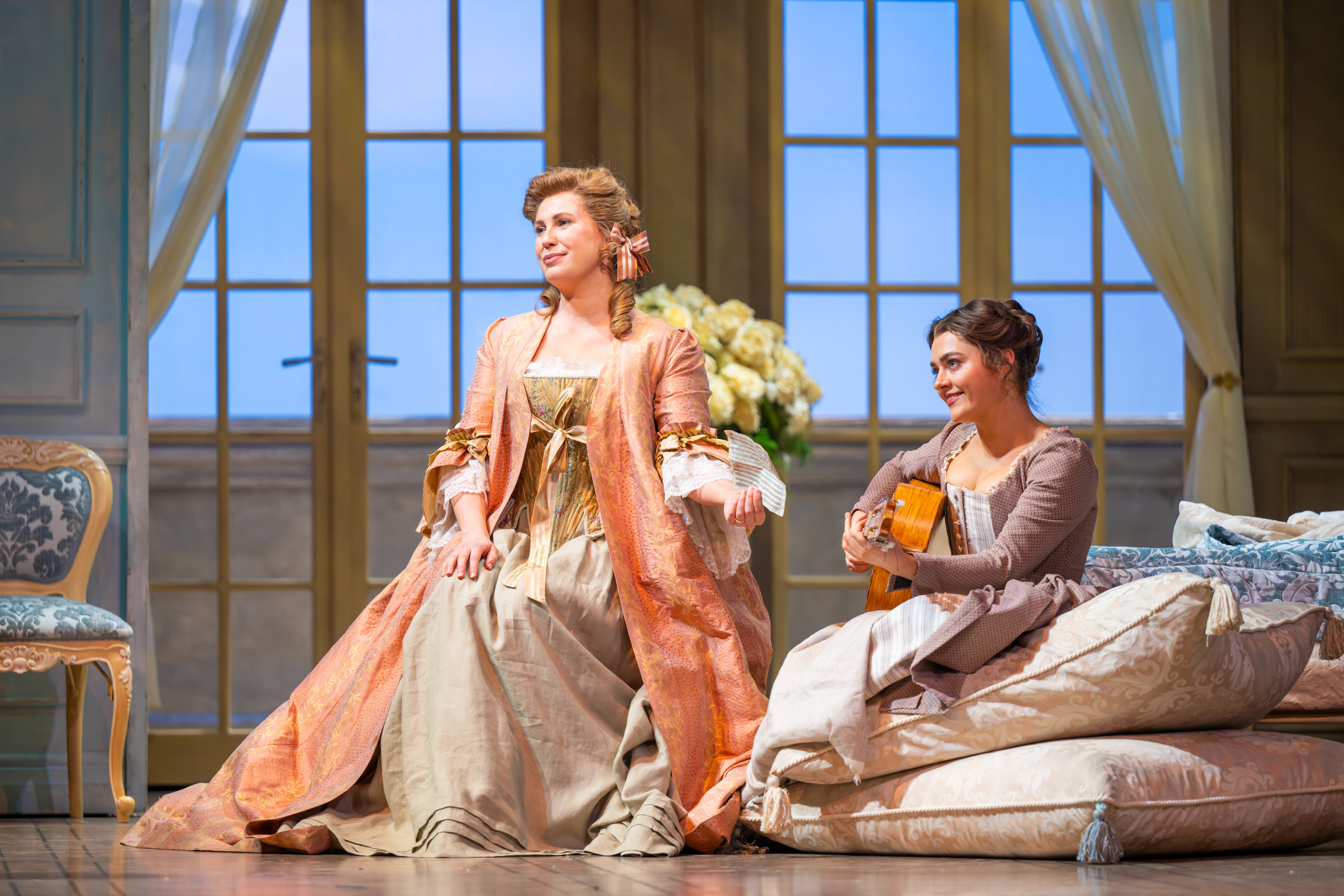 Alexandra Lowe (Countess Almaviva) and Ava Dodd (Susanna) in The ...